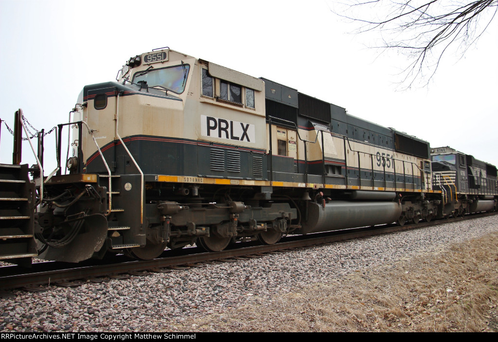 Ex-BNSF 9551 SD70Mac